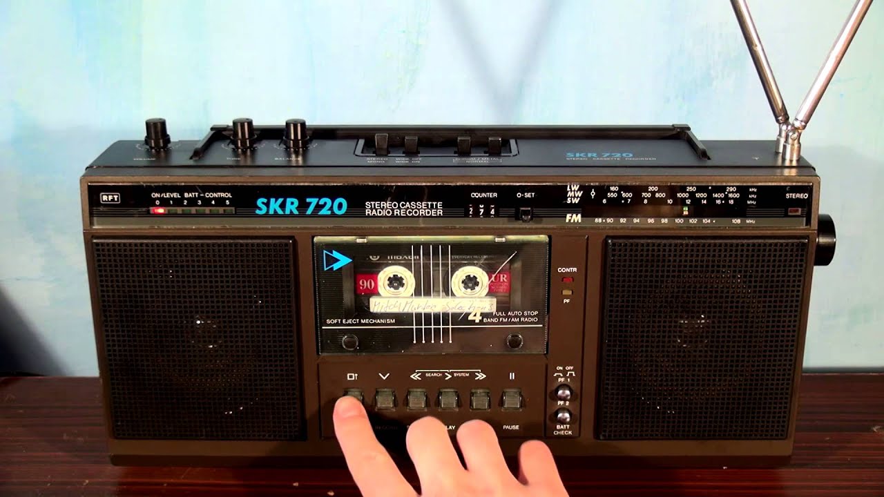 Videotest radiomagnetofonu RFT SKR 720 - YouTube