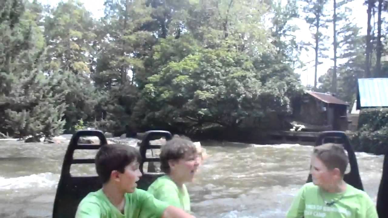 Thunder River Six Flags over Georgia with YMCA - YouTube