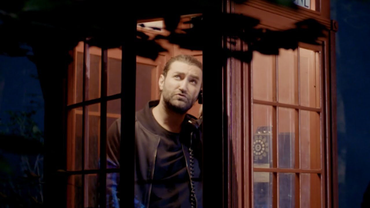 Smiley x JUNO - Abia Astept - YouTube