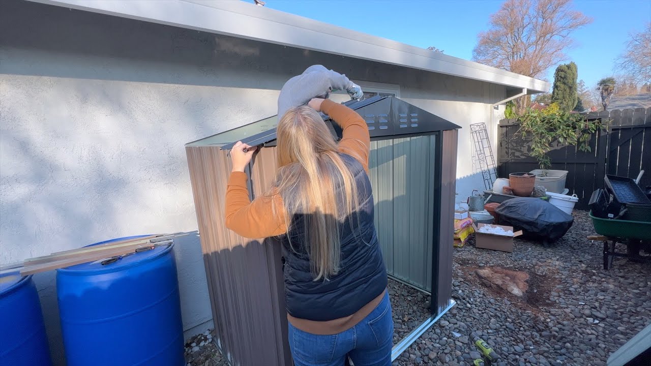 Putting Up the New Garden Shed! :: Organizing the Garden and Getting ...