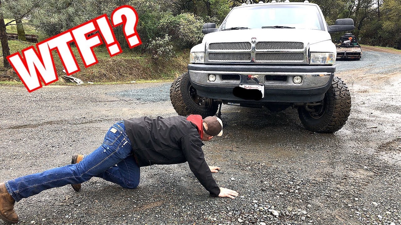 Rebuilding Dodge 2500 Front End. Complete clapped - YouTube