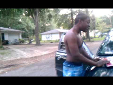 Silent vs big mike -dance battle