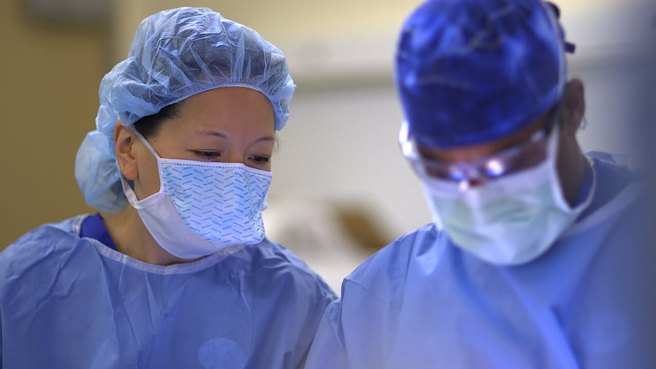 Pelvic Reconstructive Surgery After Colon Cancer - YouTube