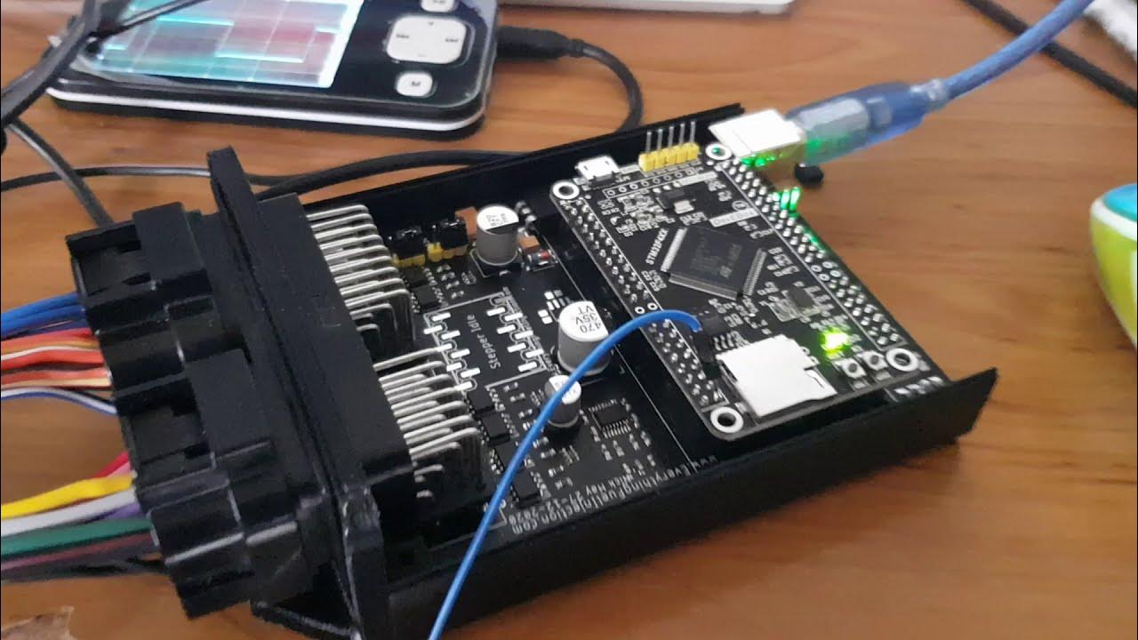 STM32f407 Pro ECU running speeduino code, Full sequential 8 cylinder Injection and ignition ...