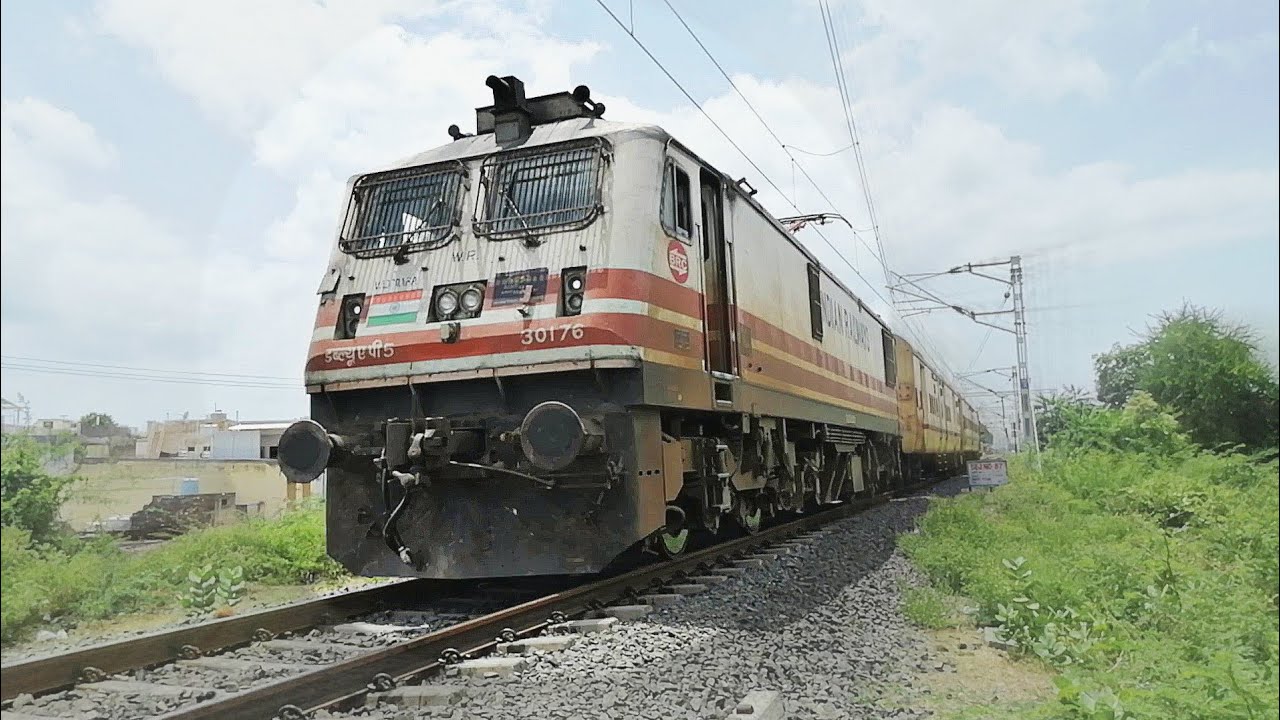 Surendranagar Junction-bhavnagar terminus special passanger departure ...