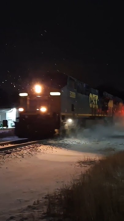 Eastbound Loaded Ethonal Train With CSX Gevo Duo Leading And NS C6M Duo Pushing - YouTube