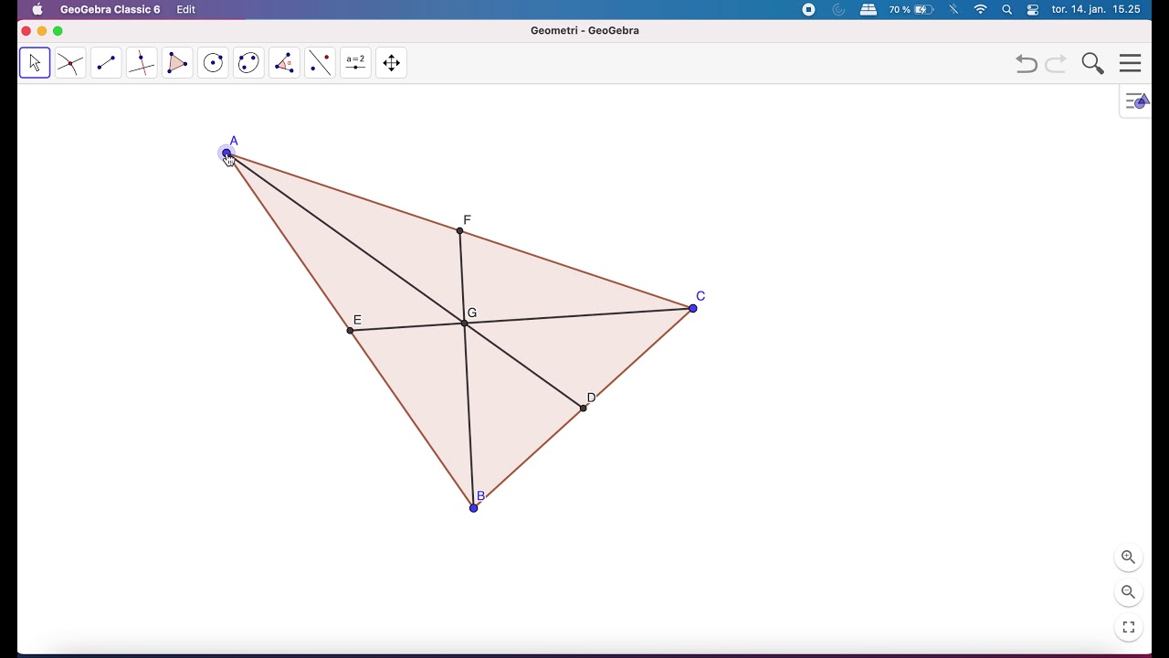 Medianer i en trekant (Geogebra) - YouTube