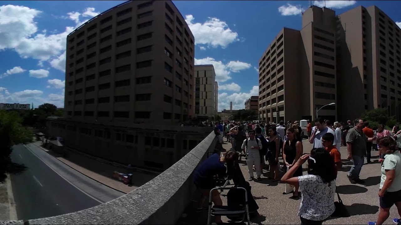 Solar Eclipse (360 Degree) - YouTube