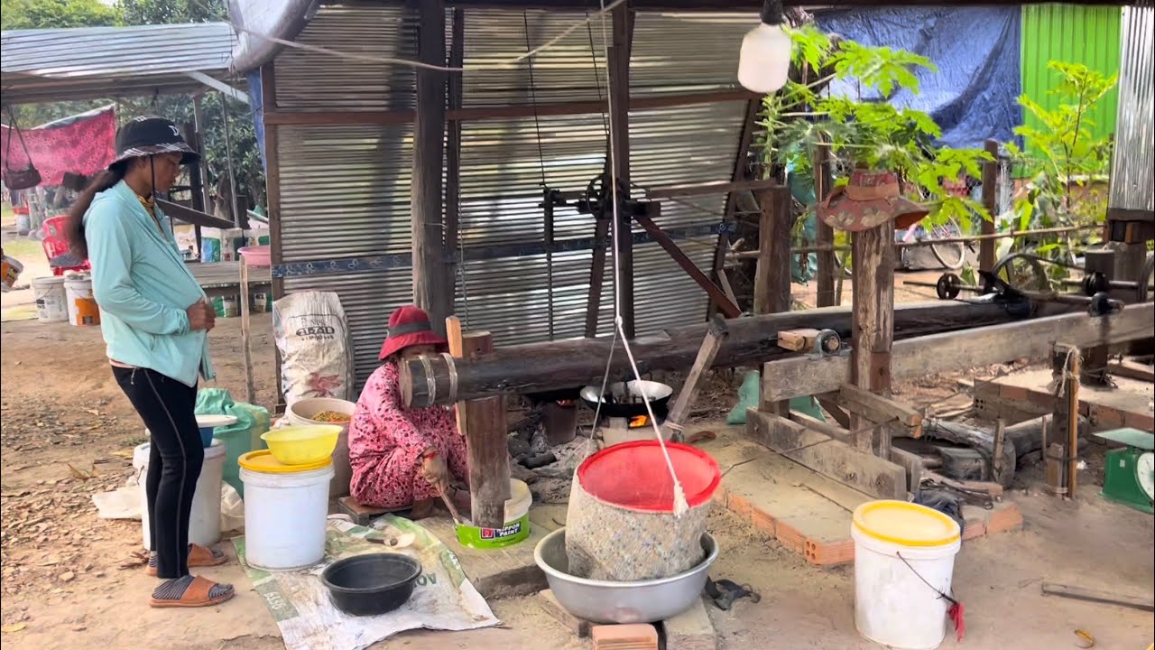 របៀបធ្វើអំបុកខ្មែរ | Cambodian Pounded Rice | Khmer Ambok - YouTube