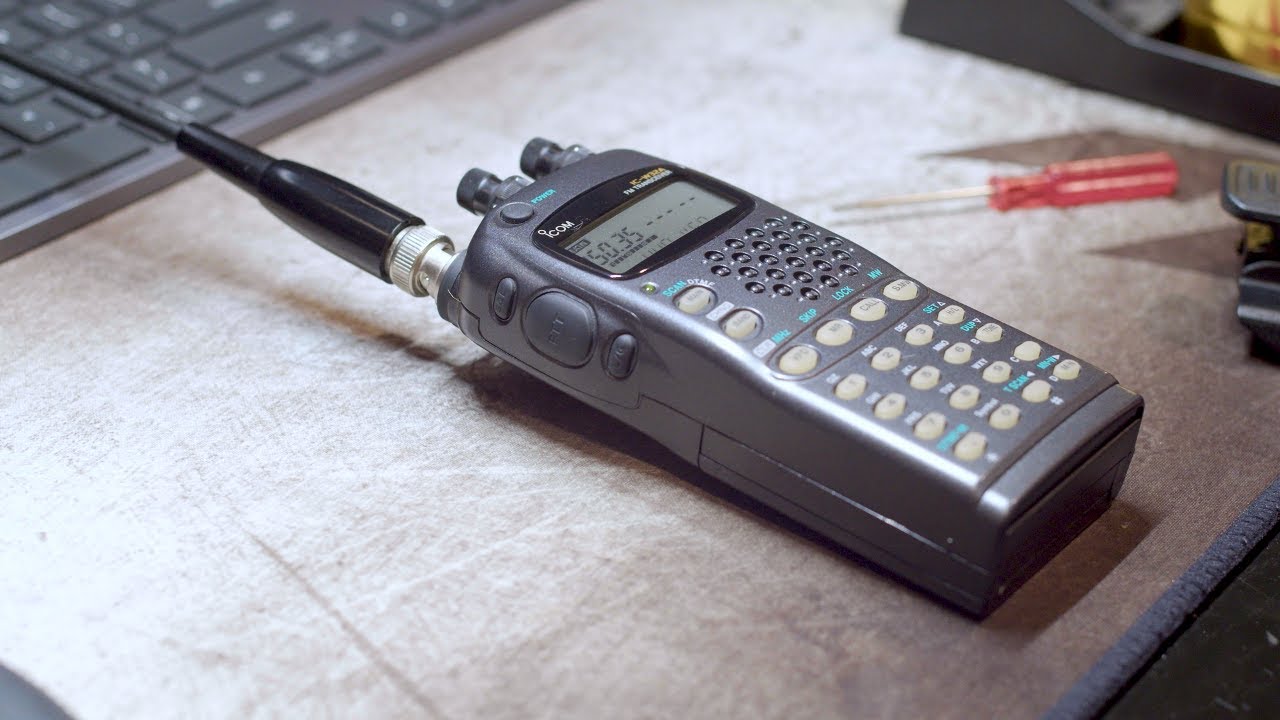 ICOM IC-W32A Simple Speaker Repair on HAM Radio Transceiver - YouTube