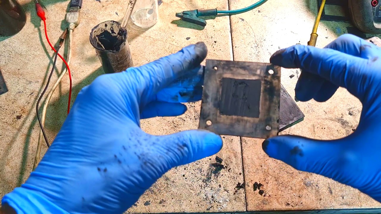 Solid State Zinc Bromine Battery!? - YouTube