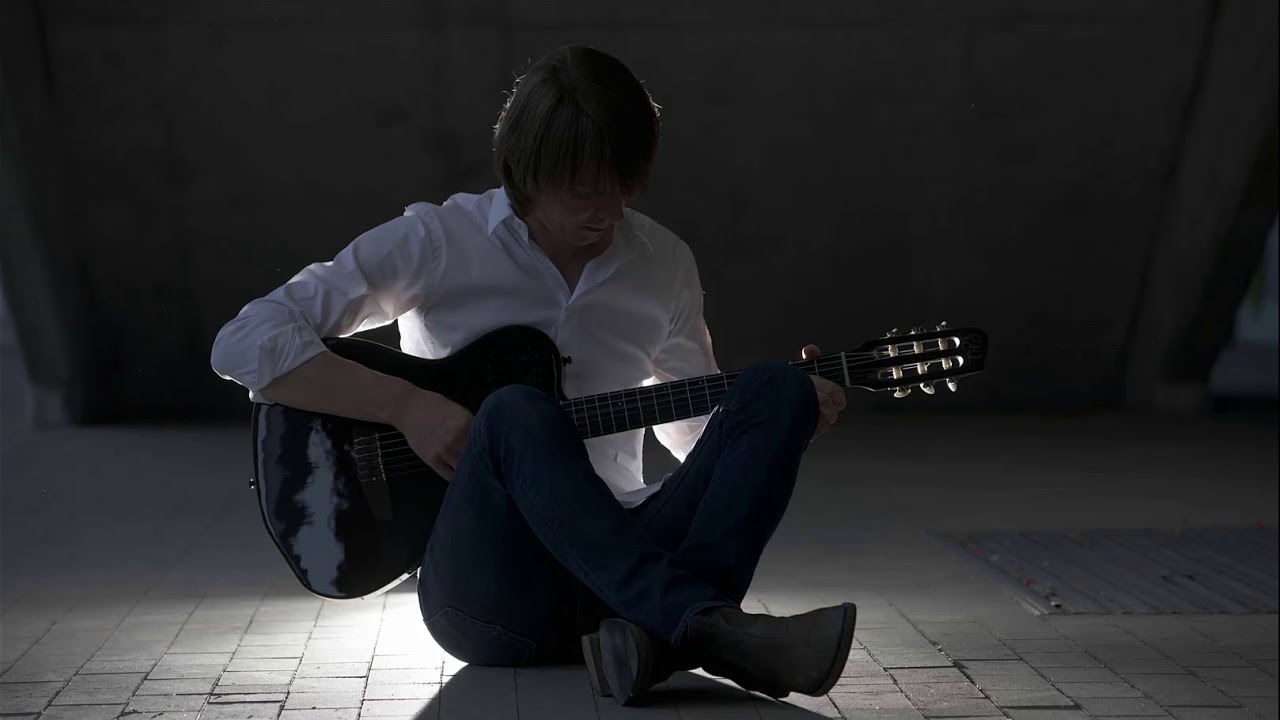 Robert Cichowicz - Mam wszystko w nosie - YouTube