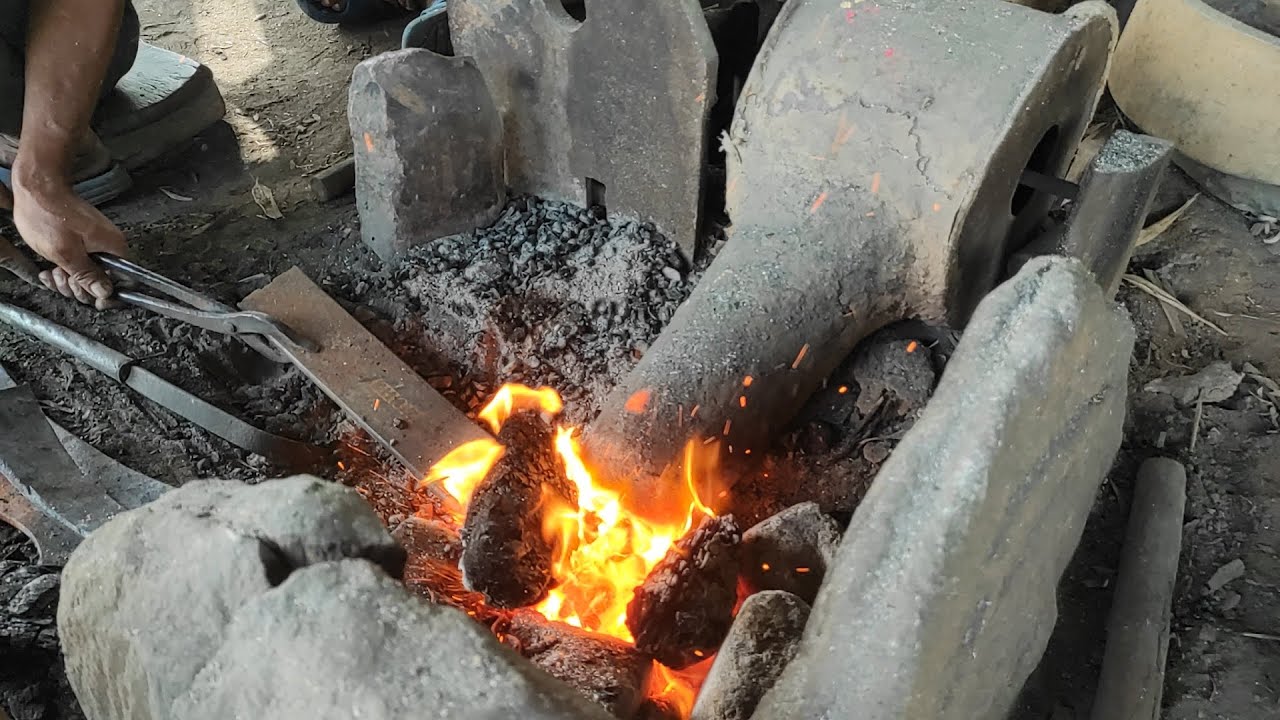 Traditional Method: This is the method of making iron weapons. This ...