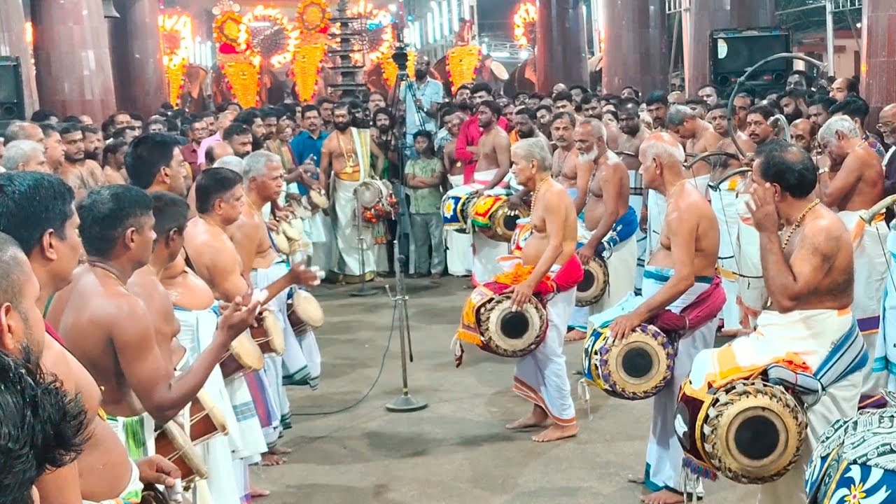 Panchavadyam Pathikalam Thimila Mugham - Chottanikkara Vijayan Marar ...