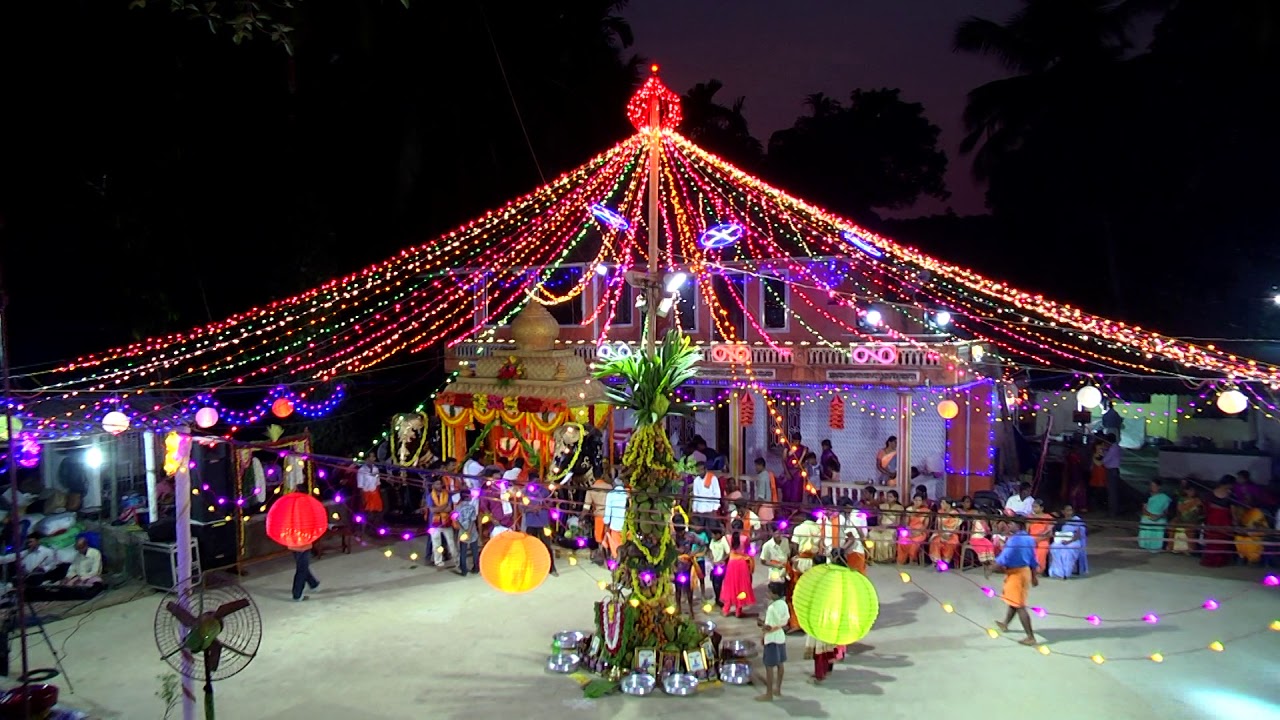 Shree Chamundeshwari Kshetra Arikodi nemosavada video - YouTube