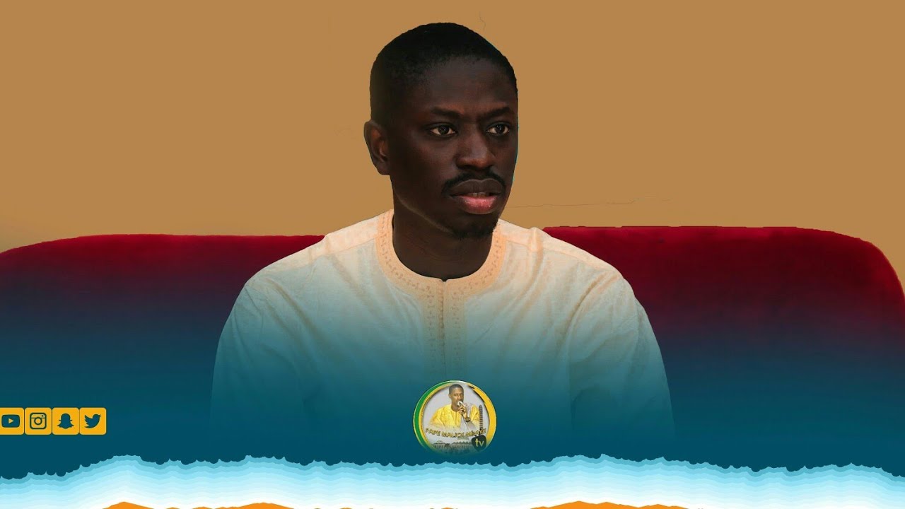 PAPE MALICK MBAYE CHANTE MAME MAODO SY ET CHEIKH OUMAR TALL - YouTube