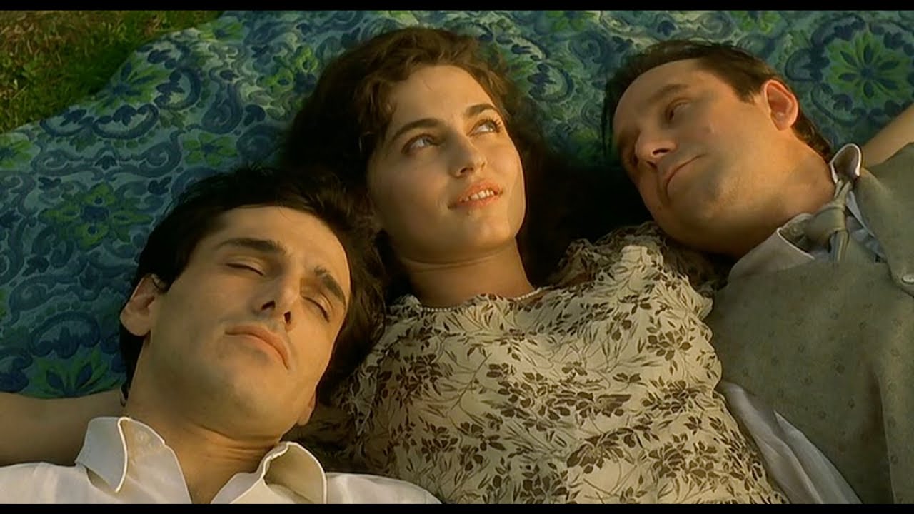 gloomy sunday(1999) - YouTube