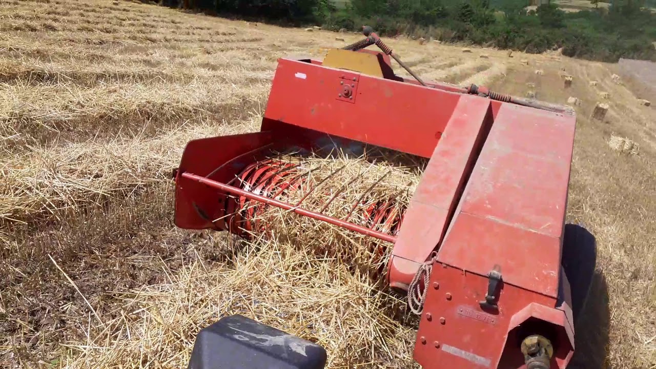 Welger AP 41 - YouTube