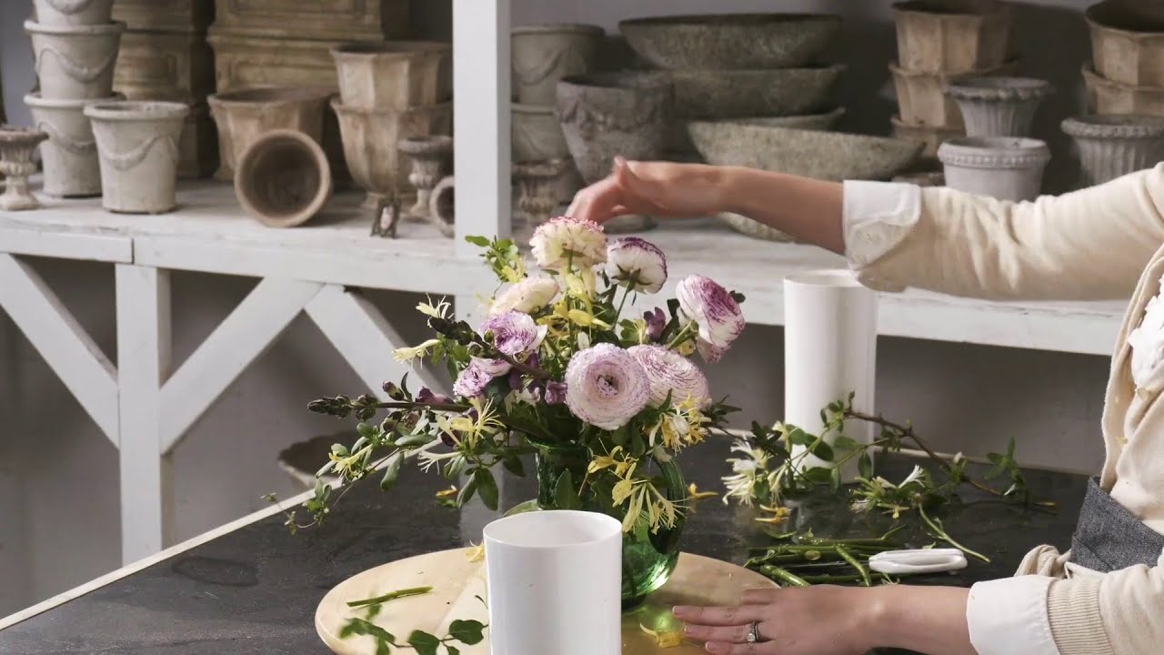 How to Use Complementary Colors in Your Floral Arrangements - YouTube