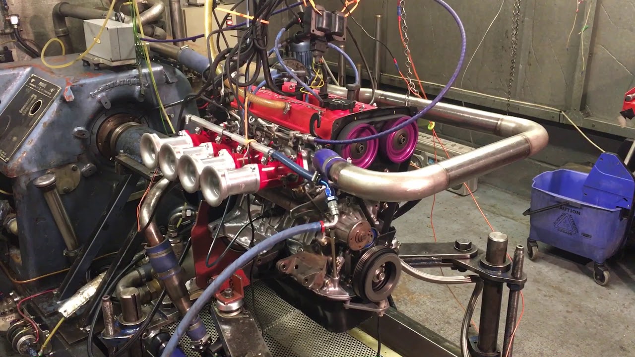 Toyota 4A-GE 16 valve on dyno - 217BHP - tuned by Richard Macer - YouTube