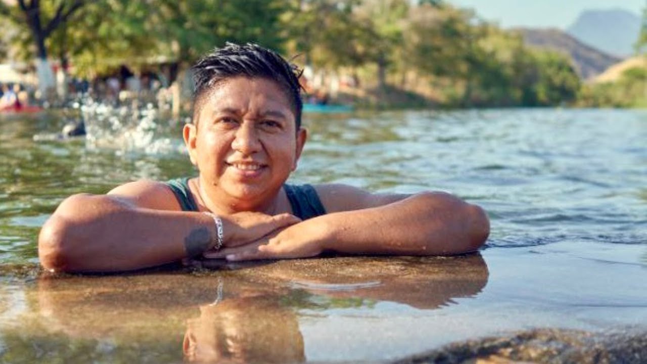 Llegamos al ¡Depósito de Aguas Blancas! Una alberca de agua de rio ...