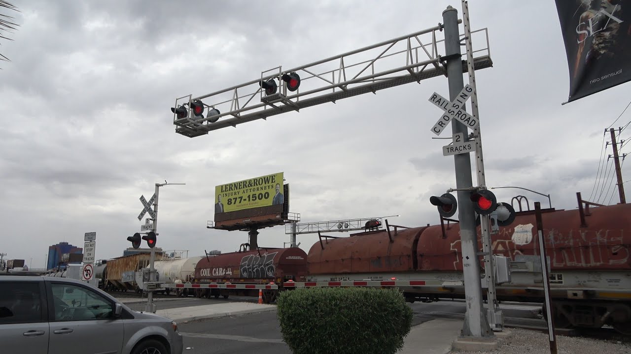 UP 7159 South - W Desert Inn Rd. Railroad Crossing - Manifest Train ...