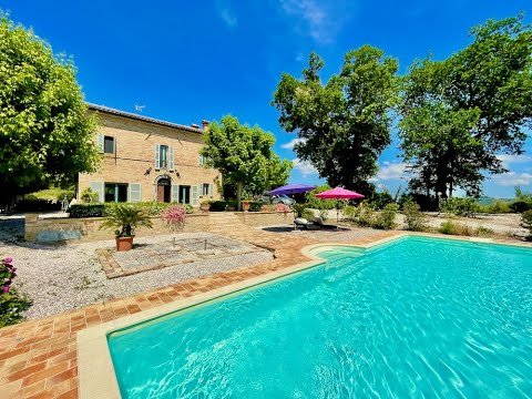 VIDEO TOUR - Villa Maniero - €595,000 - Loro Piceno (MC) - YouTube