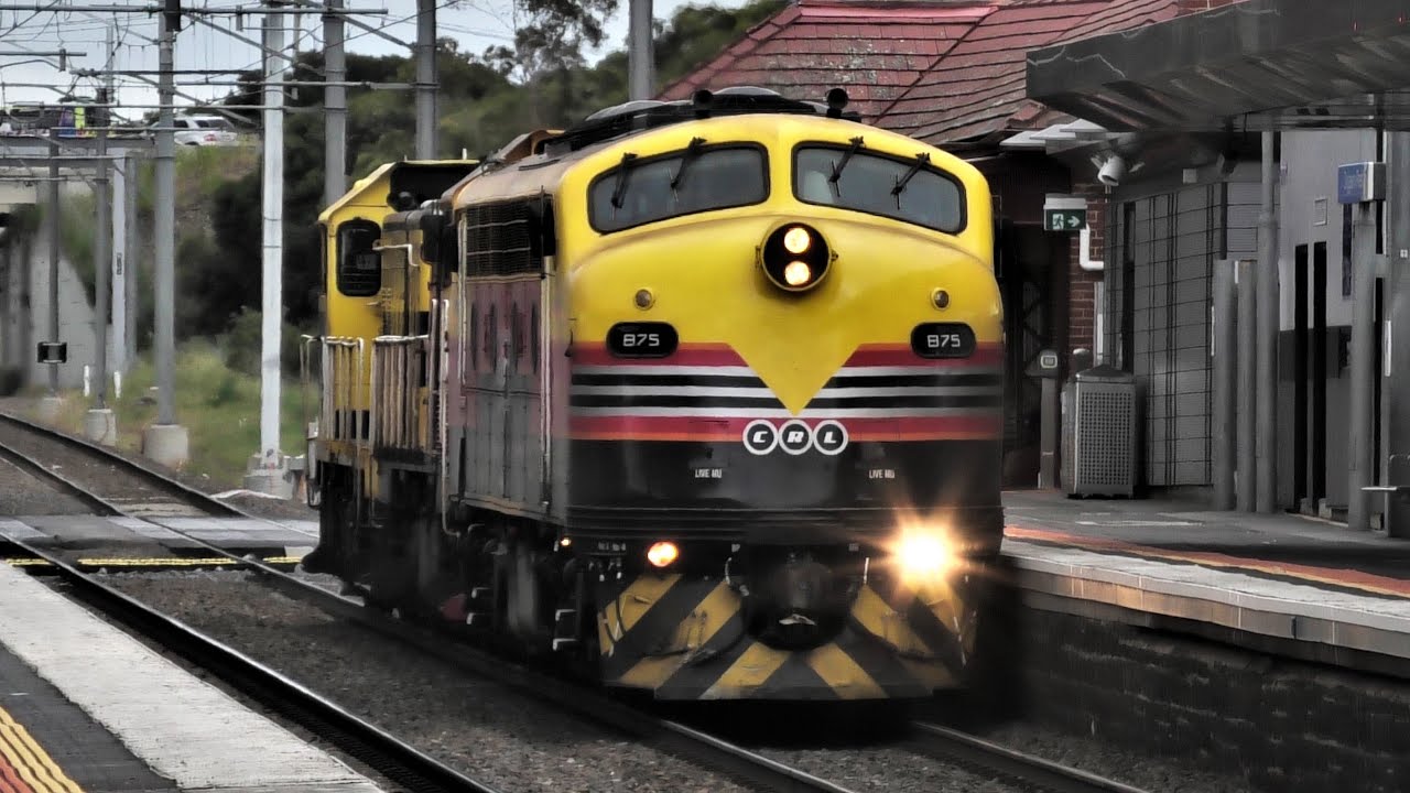 Trains At Diggers Rest - YouTube