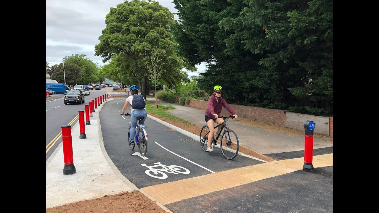 Latest section of E4 walking and cycle route opens - YouTube