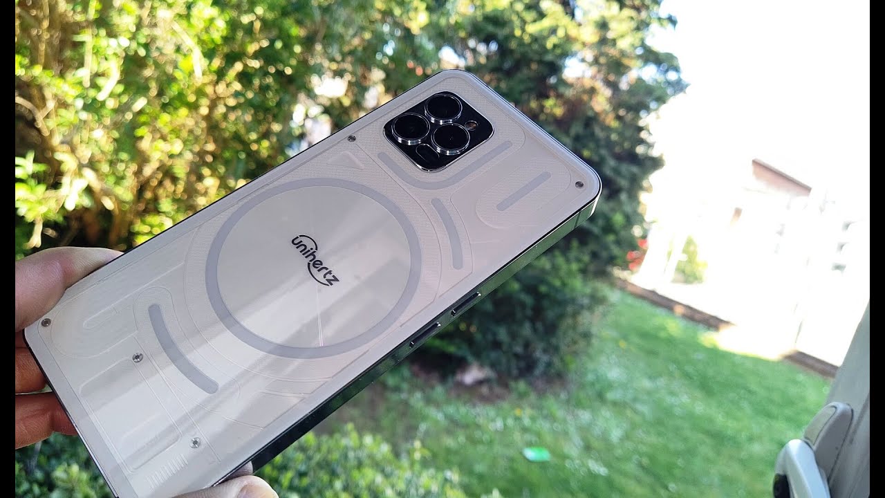 Unihertz Luna Phone - Gadget Explained Extended Unboxing - YouTube