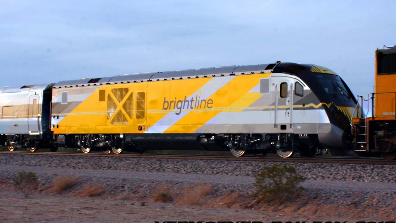 {4K} Siemens Brand New "Brightline" Train Passing Through Arizona ...