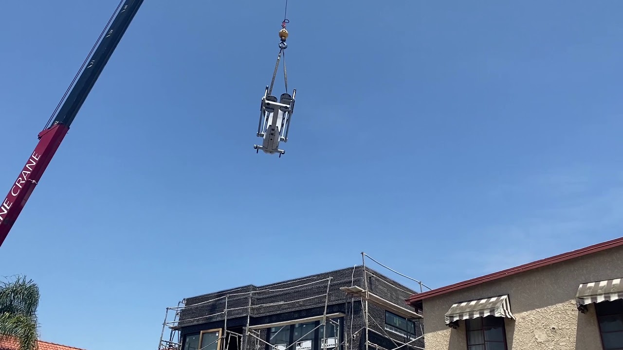 Elliptical craned up - YouTube