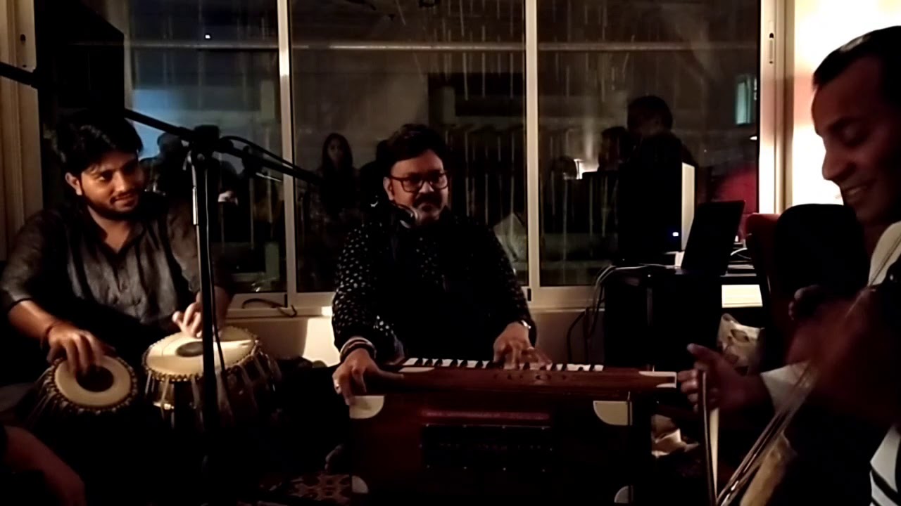Ghazal by Pradeep Pandit,with Great Sabir Khan ( renowned Sarangi maestro) On tabla Prashant ...