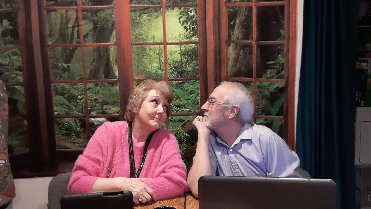 AT THE TABLE WITH RICH & LISA - YouTube