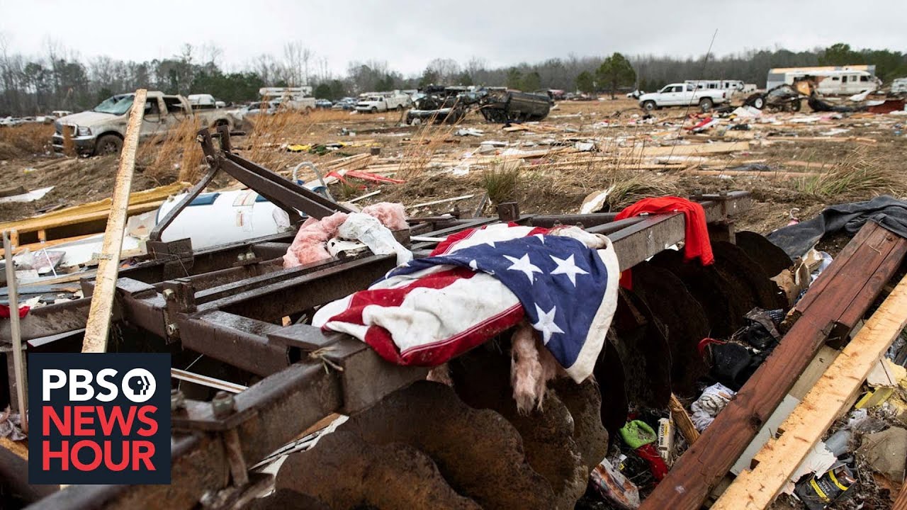 At least 9 dead as tornadoes rip across Southeast - YouTube