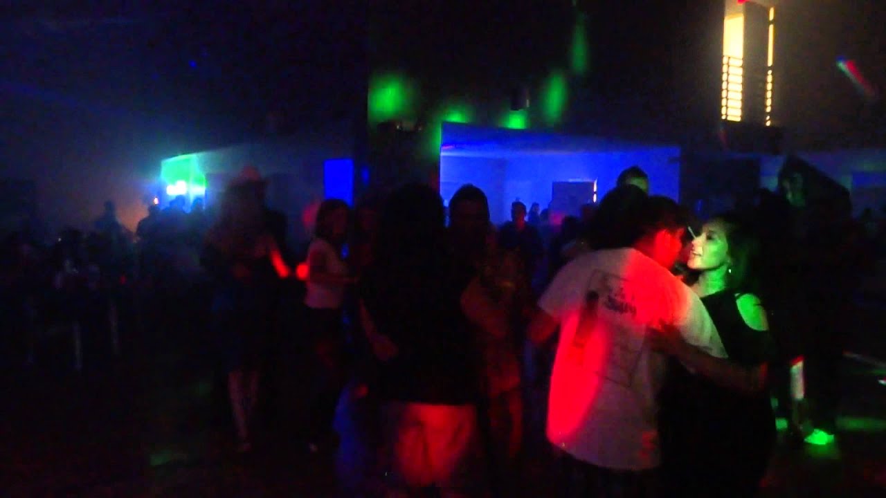 421 Disco rodeo Grupo Bajo Zero 7/30/11 - YouTube