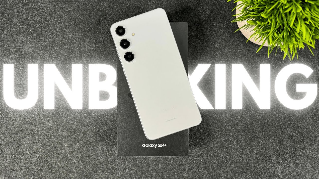 Samsung Galaxy S24 Plus Unboxing & Initial Impressions! - YouTube
