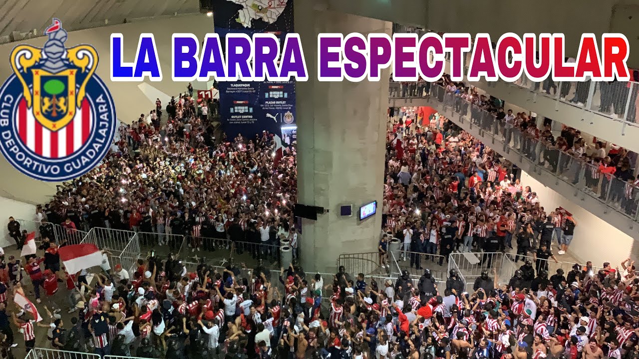 SALIDA DE LA BARRA IMPACTANTE GANÓ CHIVAS - YouTube