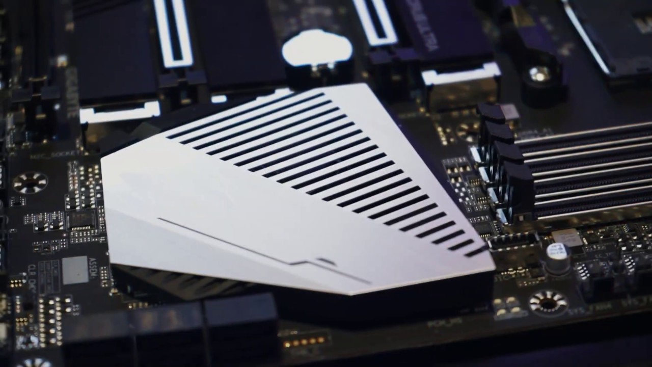 Unboxing Aorus x570 Ultra - YouTube