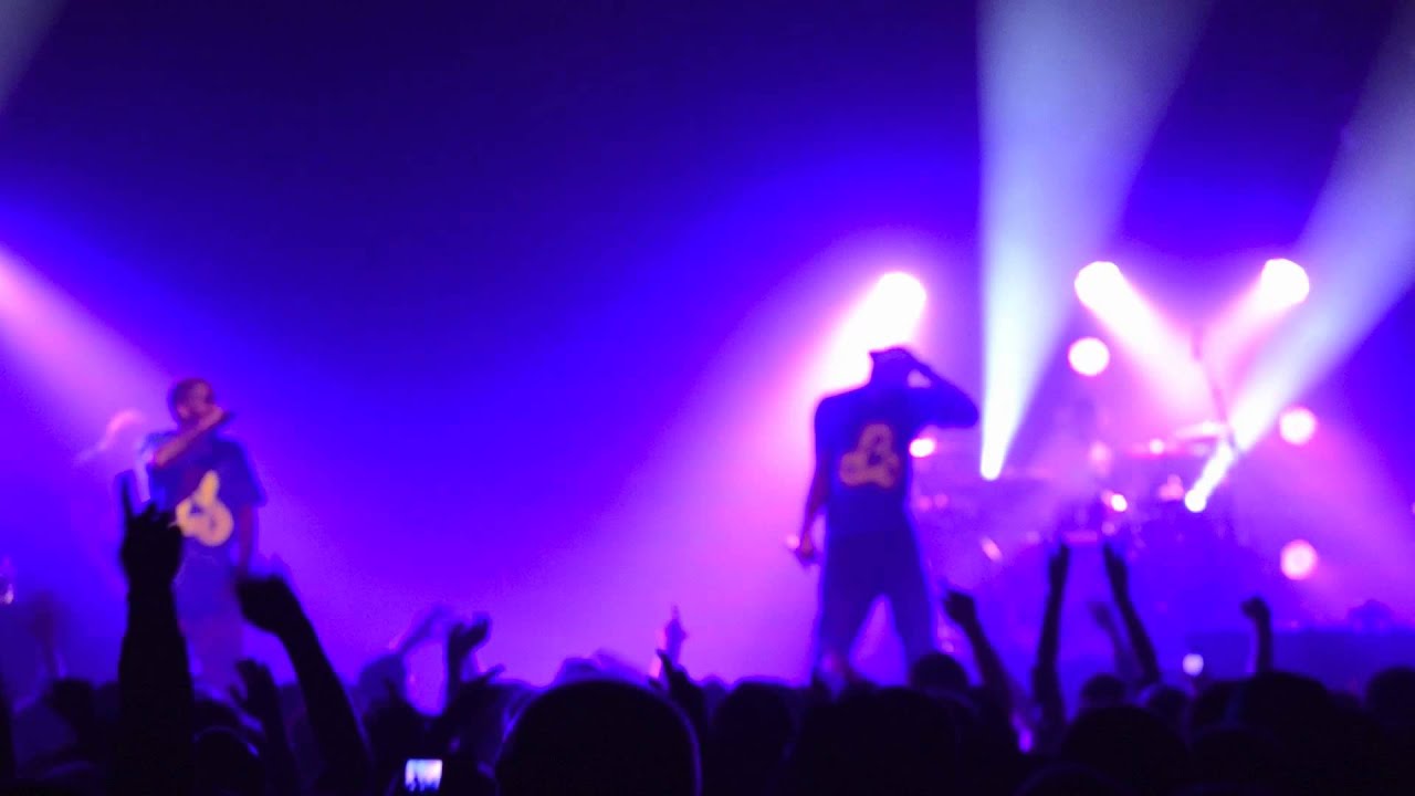 Lecrae Concert in Cincinnati, Ohio at Bogart's. October 1, 2011. HD ...