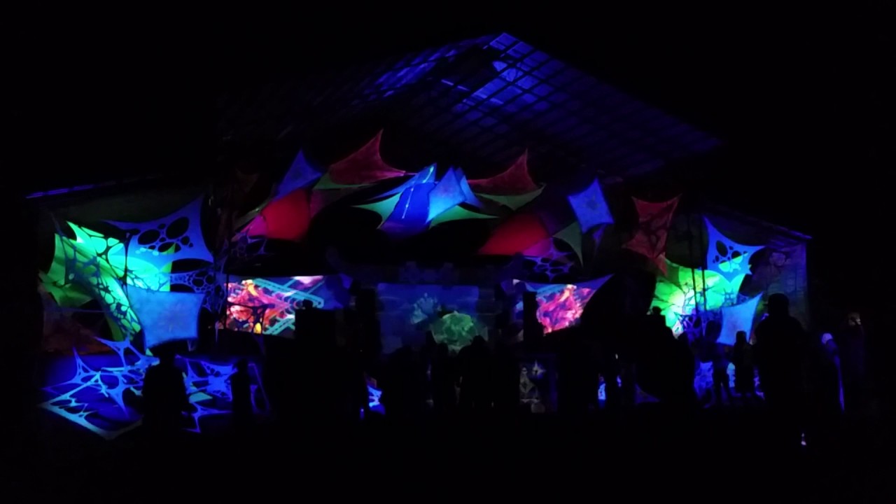 Christopher Lawrence... Sacred Earth 2017 / Astral Valley, MO - YouTube