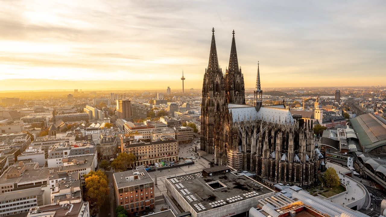 BOOKING | Airport Business Hotel Köln