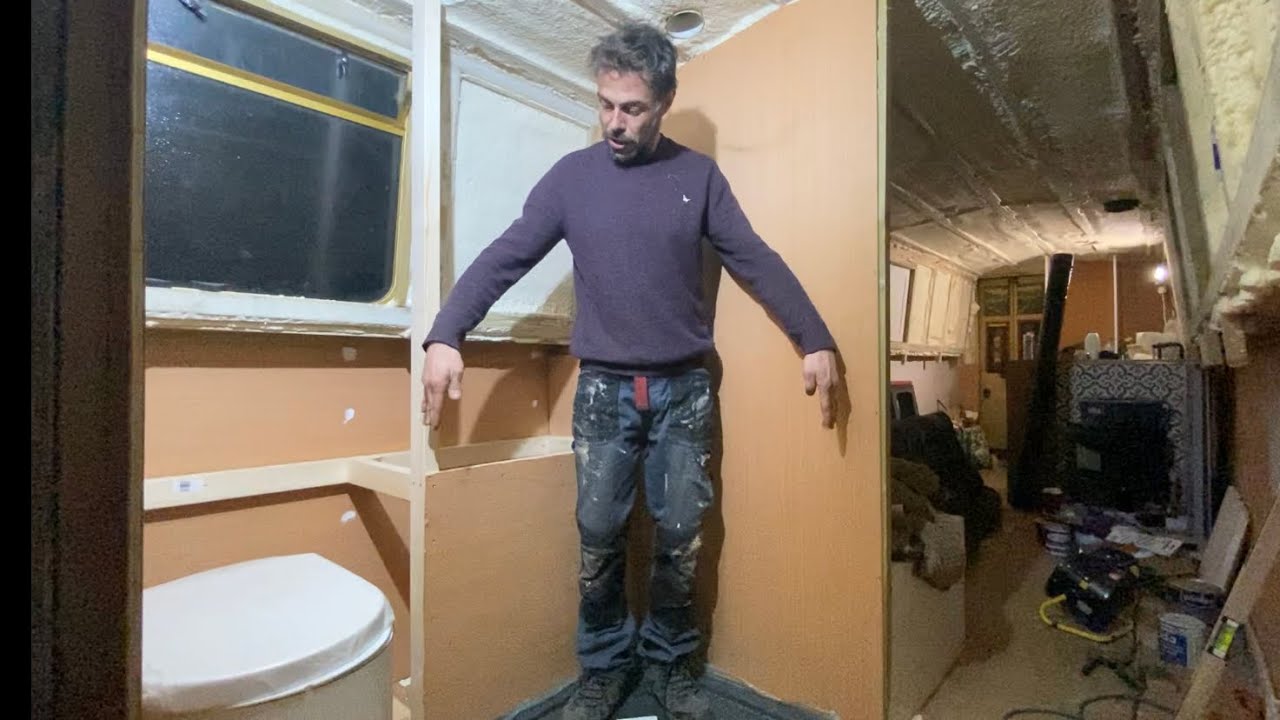 89. Narrowboat shower construction Pt 1 - YouTube