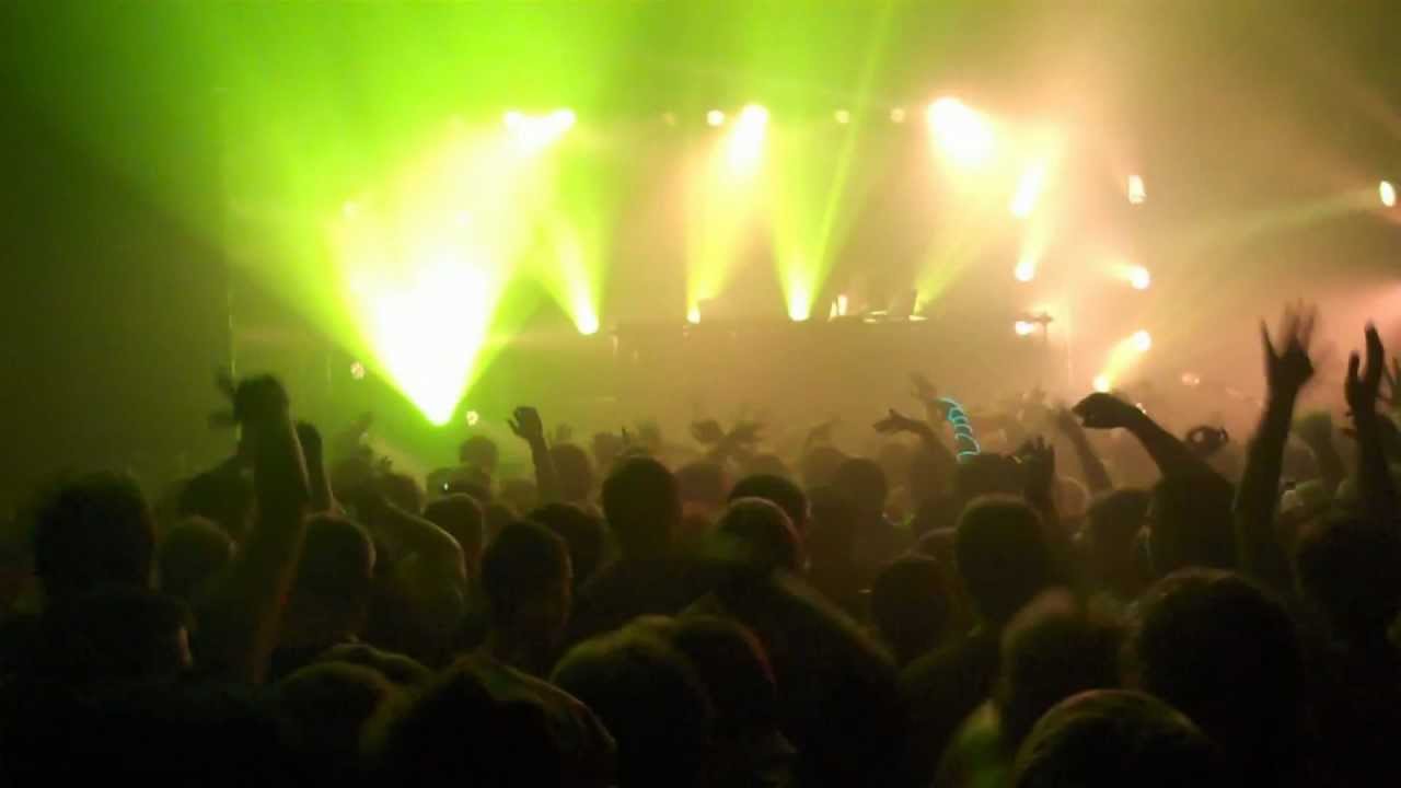 Bassnectar - Val-Air Ballroom, Iowa 9/28/11 [HD] - YouTube