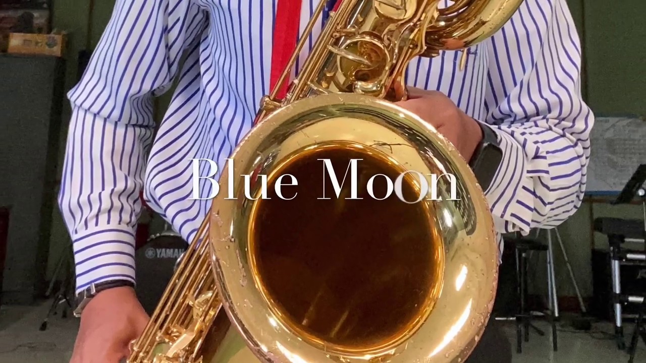เพลง Blue Moon บรรเลง Baritone Saxophone โดย ครูกบ ผู้ช่วยศาสตราจารย์ ...