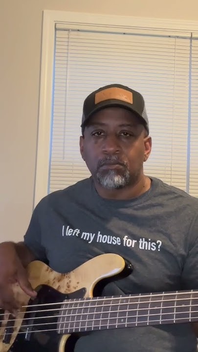 Kevin Ross Long Song Away bass Cover by Cornelius Renfrow #kevinross #AtlBassPlayer - YouTube