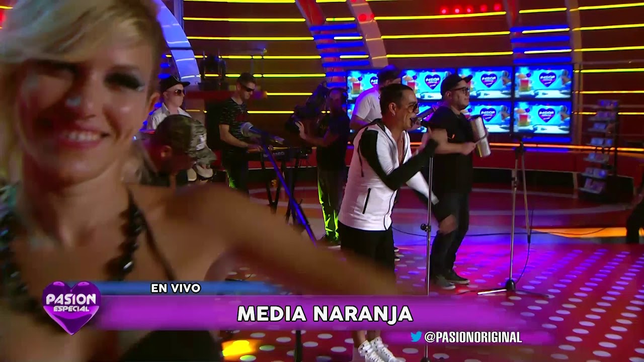 El amor volvera- Enamorado - Media Naranja en Pasion Especial - YouTube
