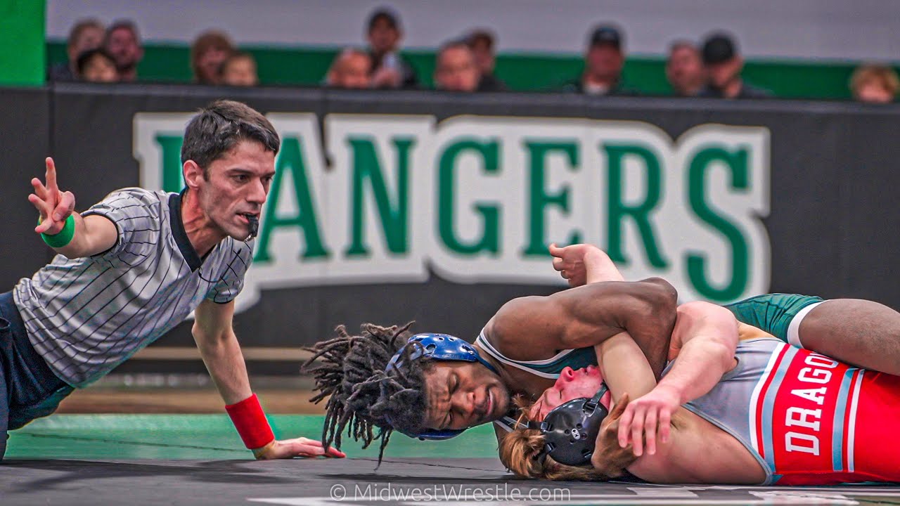 149 – Torry Early {G} of Wisconsin-Parkside vs. Gunnar Mogen {R} of ...