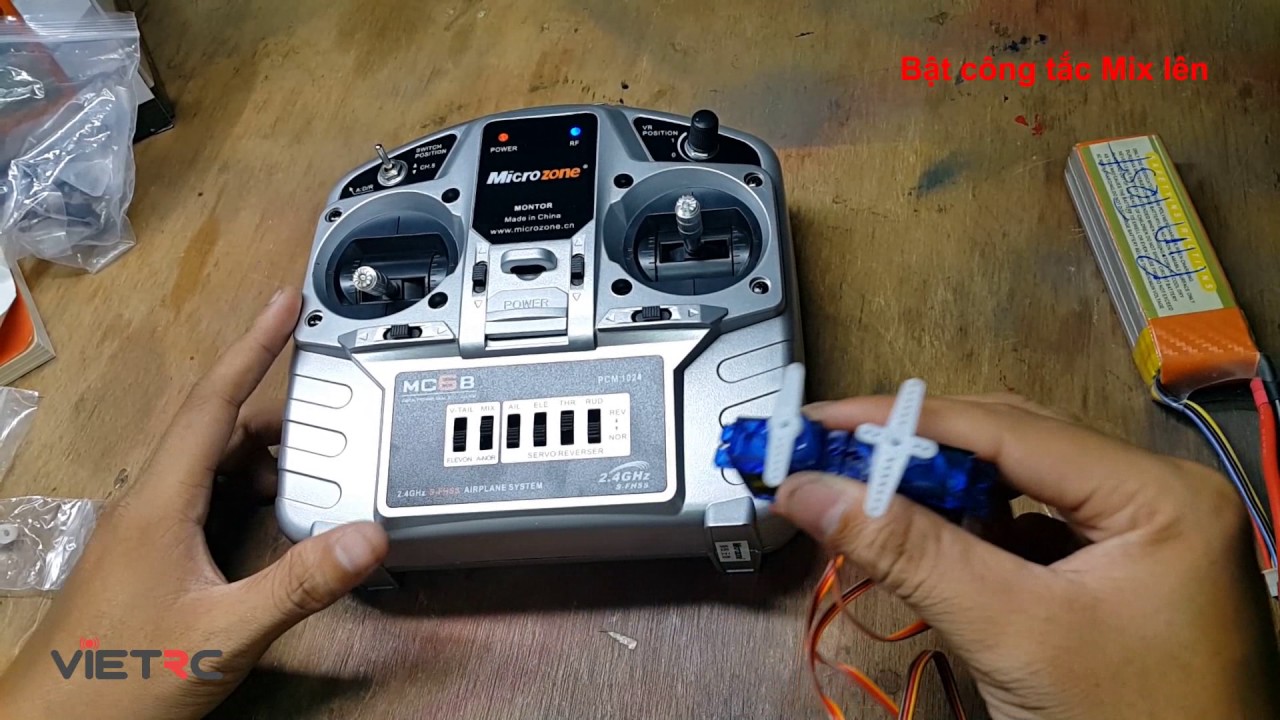 Hướng dẫn mix servo trên tay Microzone MC6B - YouTube