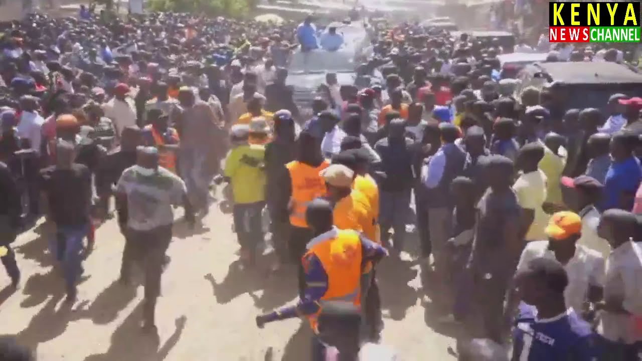 SEE WHAT HAPPENED WHEN RAILA ODINGA ARRIVED IN KIBRA FOR AZIMIO RALLY ...
